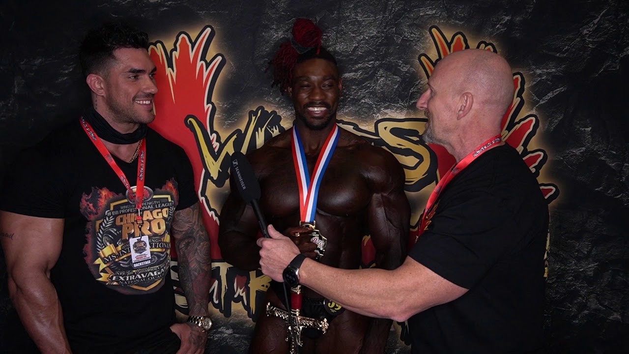 2020 Chicago Pro Men's Classic Physique Winner - Bryan Jones - YouTube