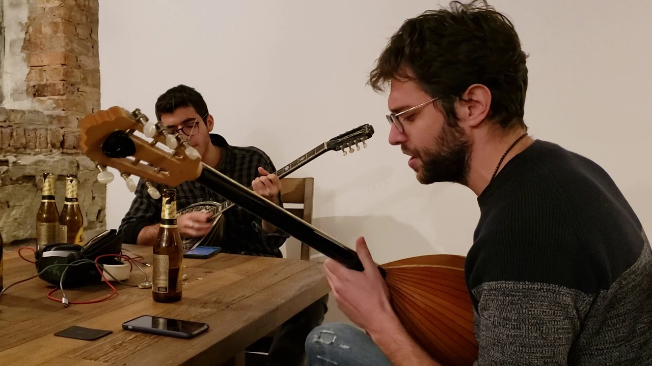 Θα μου βάλεις την κουλούρα (Χιώτης) - YouTube