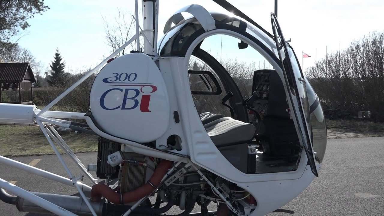 The Schweizer 300CBi Helicopter na Toruńskim Lotnisku - YouTube