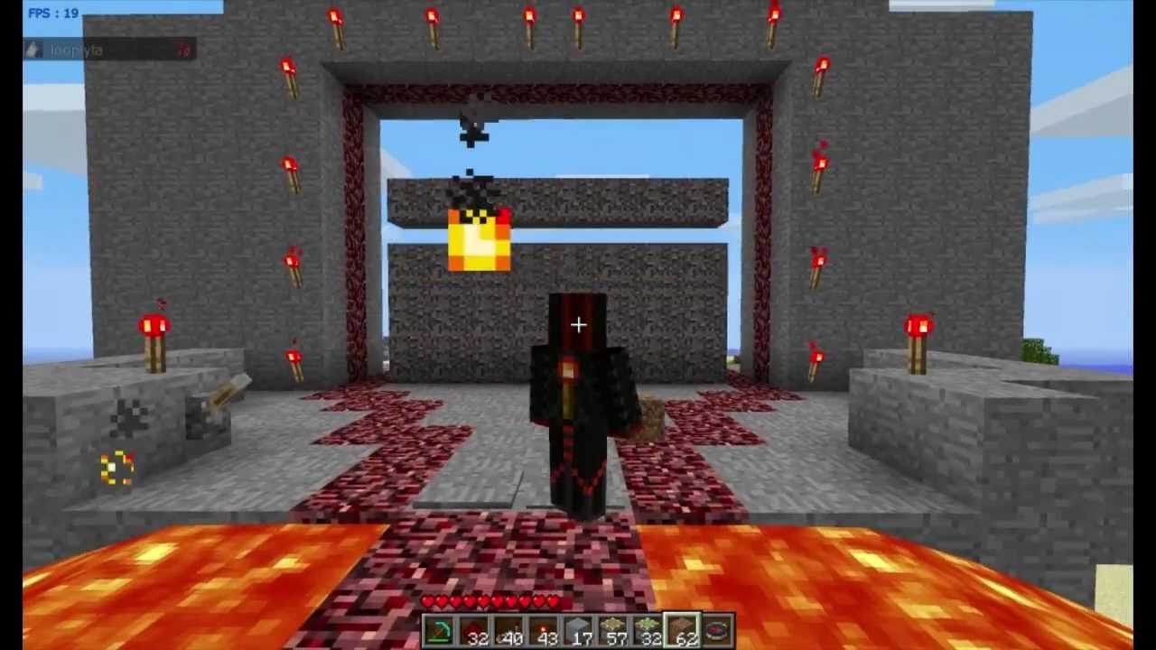 Grande porte avec piston - Huge gate using pusher block - Minecraft ...