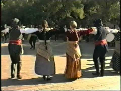 ΧΟΡΟΣ ΚΟΤΣΑΡΙ ΚΑΙ ΔΙΑΦΟΡΕΣ ΠΑΡΑΛΛΑΓΕΣ - YouTube
