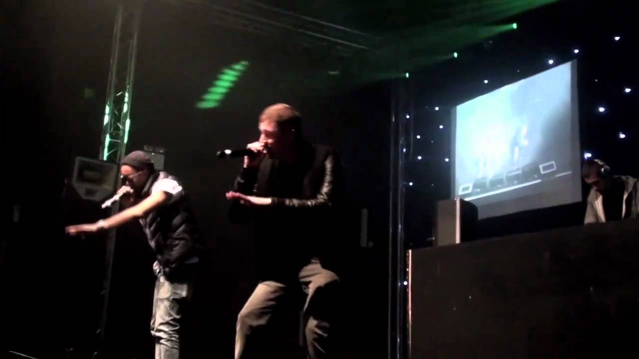 Professor Green - Jungle Live @ The Forum - YouTube