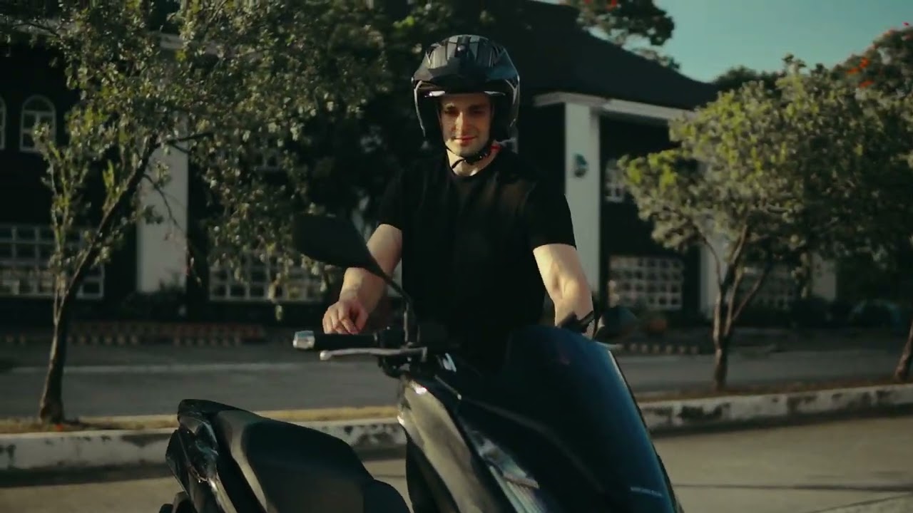 Spyder Core : READY FOR ANY RIDE - YouTube