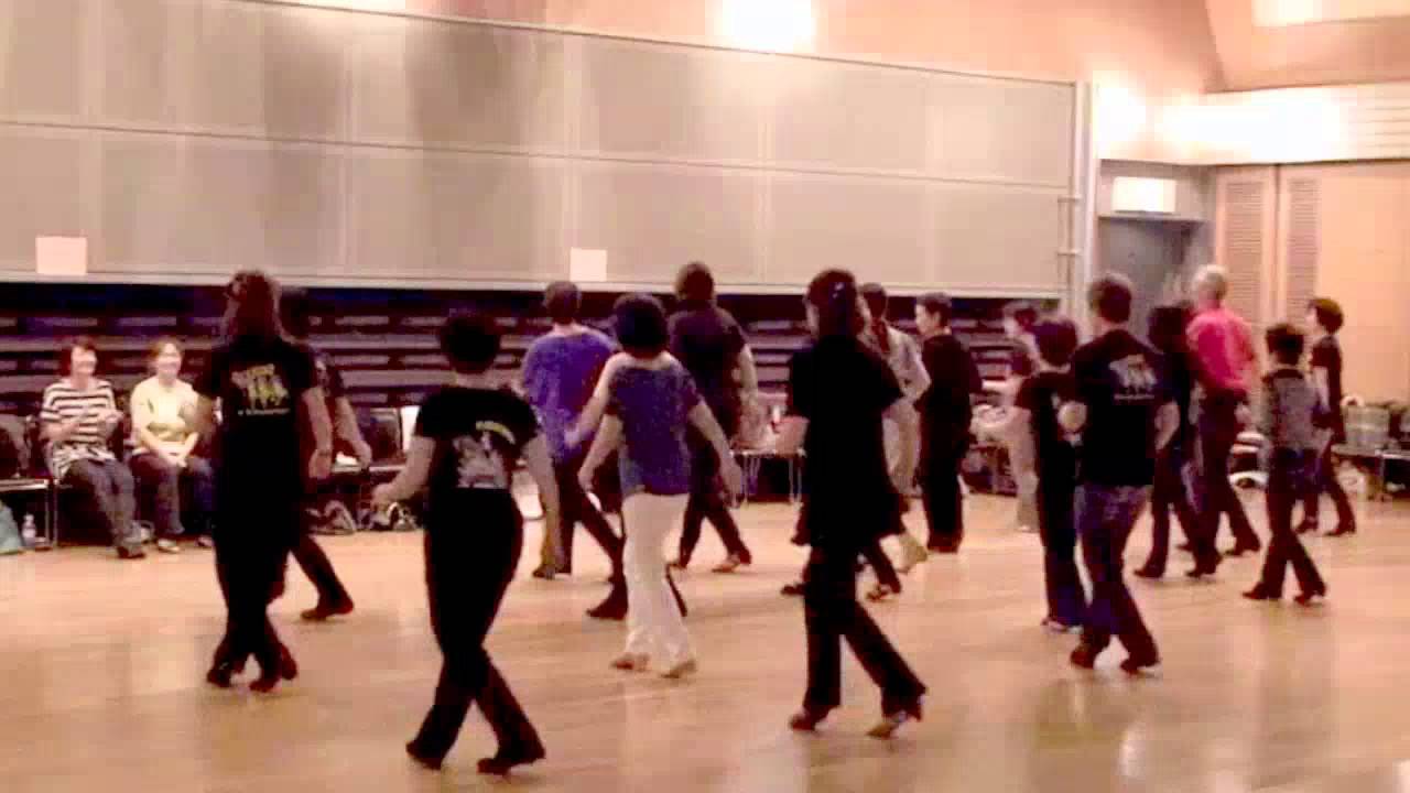 Line Dance Bar Isn't It choreo'd by Michael Barr - YouTube
