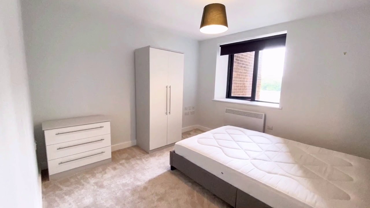 Two Bed Apartment - Victoria Riverside, Leeds City Centre - YouTube