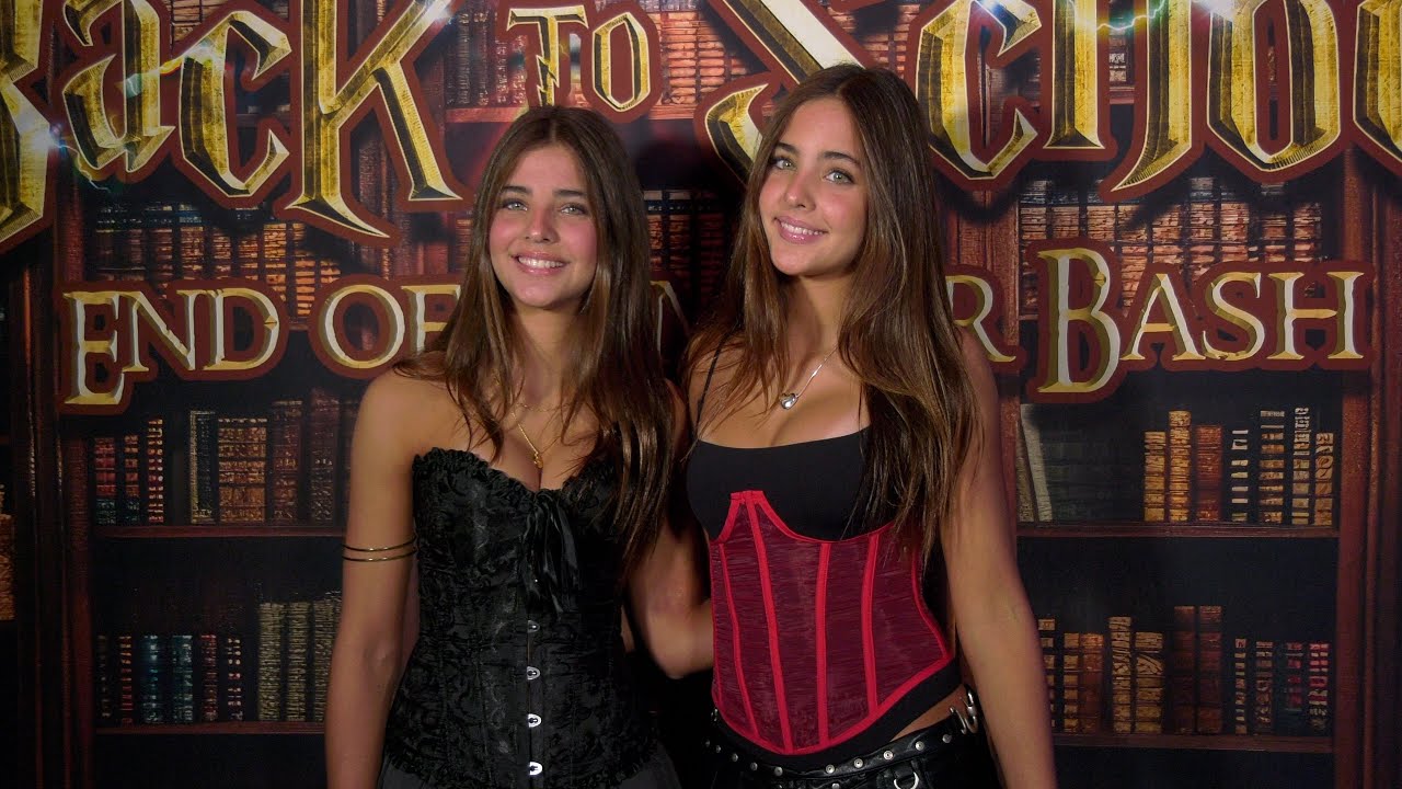 The Clements twins, the most beautiful in the world, attend the Jet ...