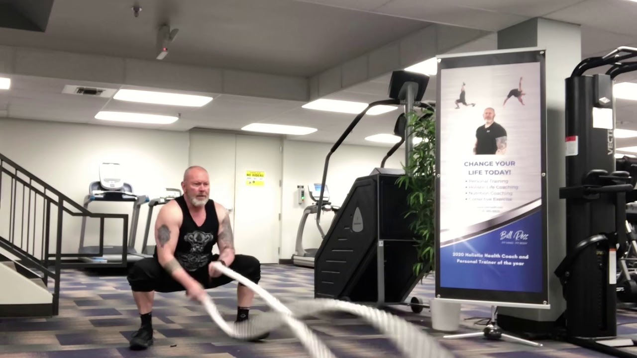 Sumo squat battle ropes - YouTube