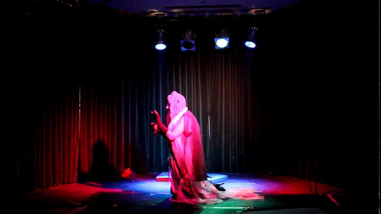 Venus Vamp "Vampire" routine snippet Part 2/2 - YouTube