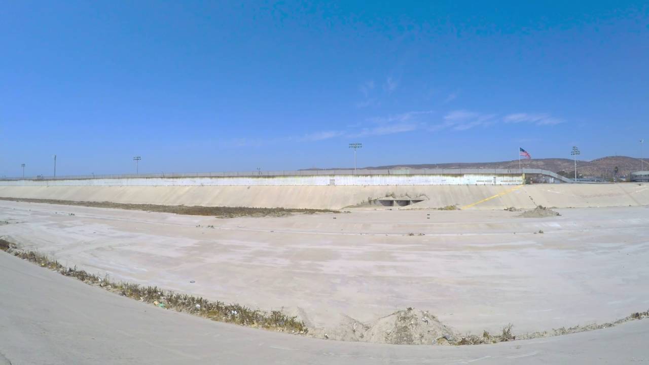 Go-Pro 🎥 EL BORDO ( San Ysidro-Tijuana ) 180° COLADOR DE SUEÑOS. 360 ...