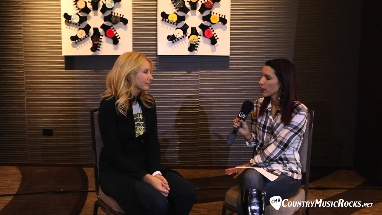 Dianna Corcoran Interview with Country Music Rocks - YouTube