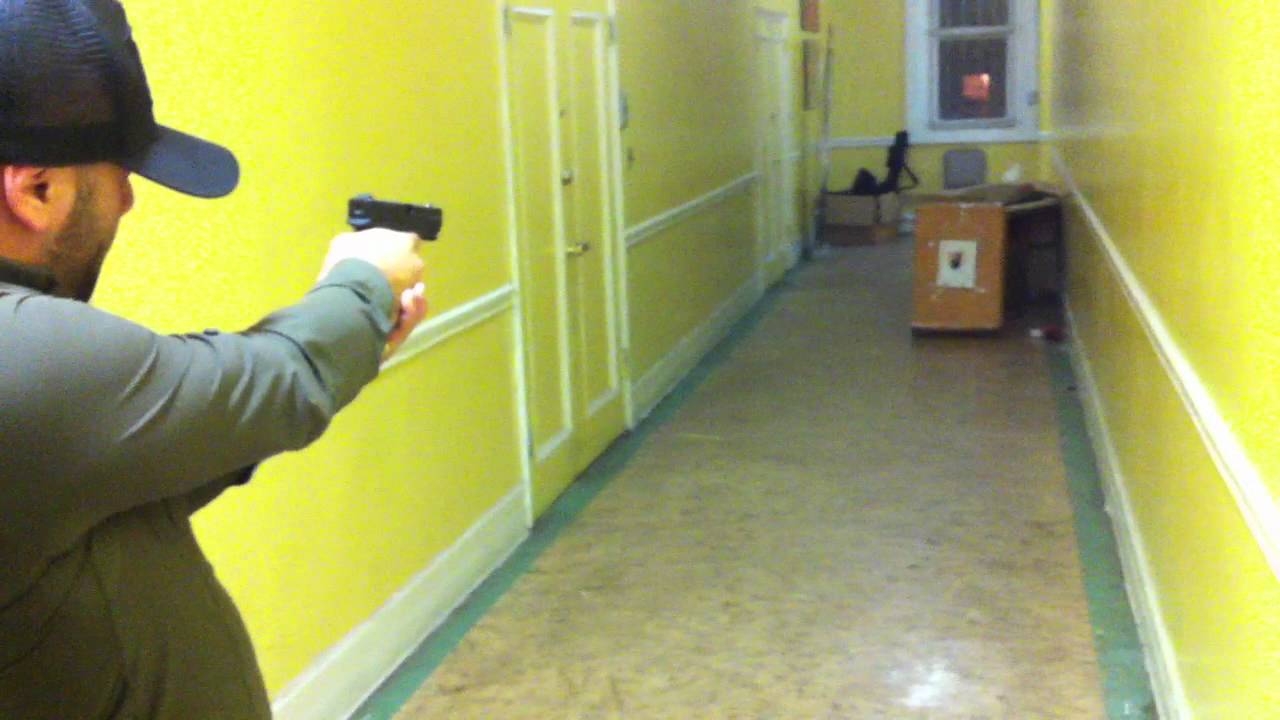 Edwin shooting a UMAREX sa177 bb gun - YouTube