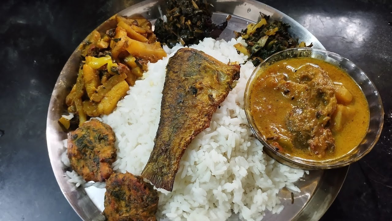 Bhat, potal lotir bra ,gogoli chochori, mulo sak, alu begun gogoli ...