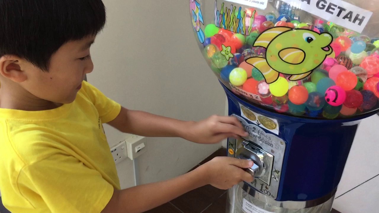 Stripe Color Bouncy Balls Vending Machine - YouTube