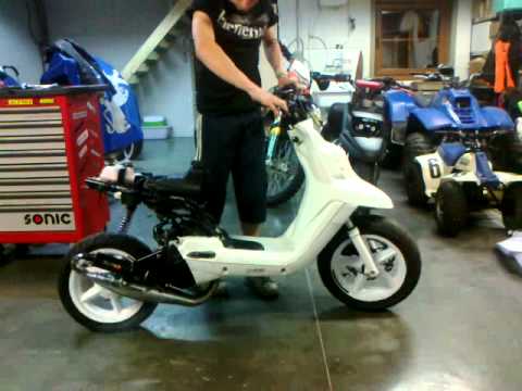 mbk booster 70cc airsal first start - YouTube