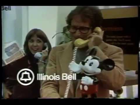 Illinois Bell Phone Center Store- Robin Williams-1977 - YouTube