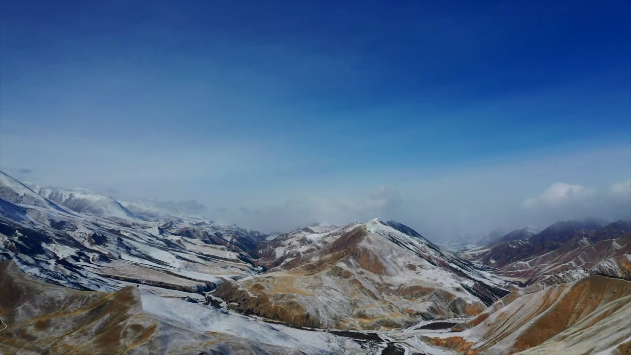 What makes Qilian Mountain National Park a paradise for wildlife? - YouTube