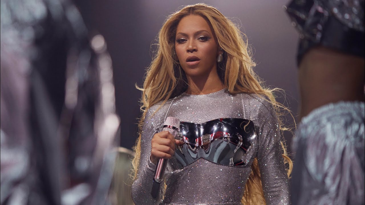 Beyoncé Formation, My Power, Black Parade - Renaissance World Tour Amsterdam - Johan Cruijff ...