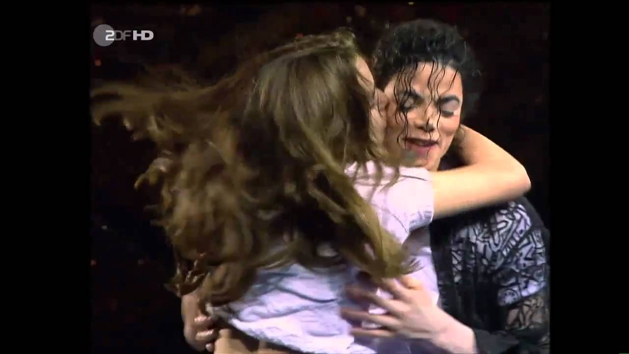 Michael Jackson - You Are Not Alone Live Munich '97 - Girl from ...