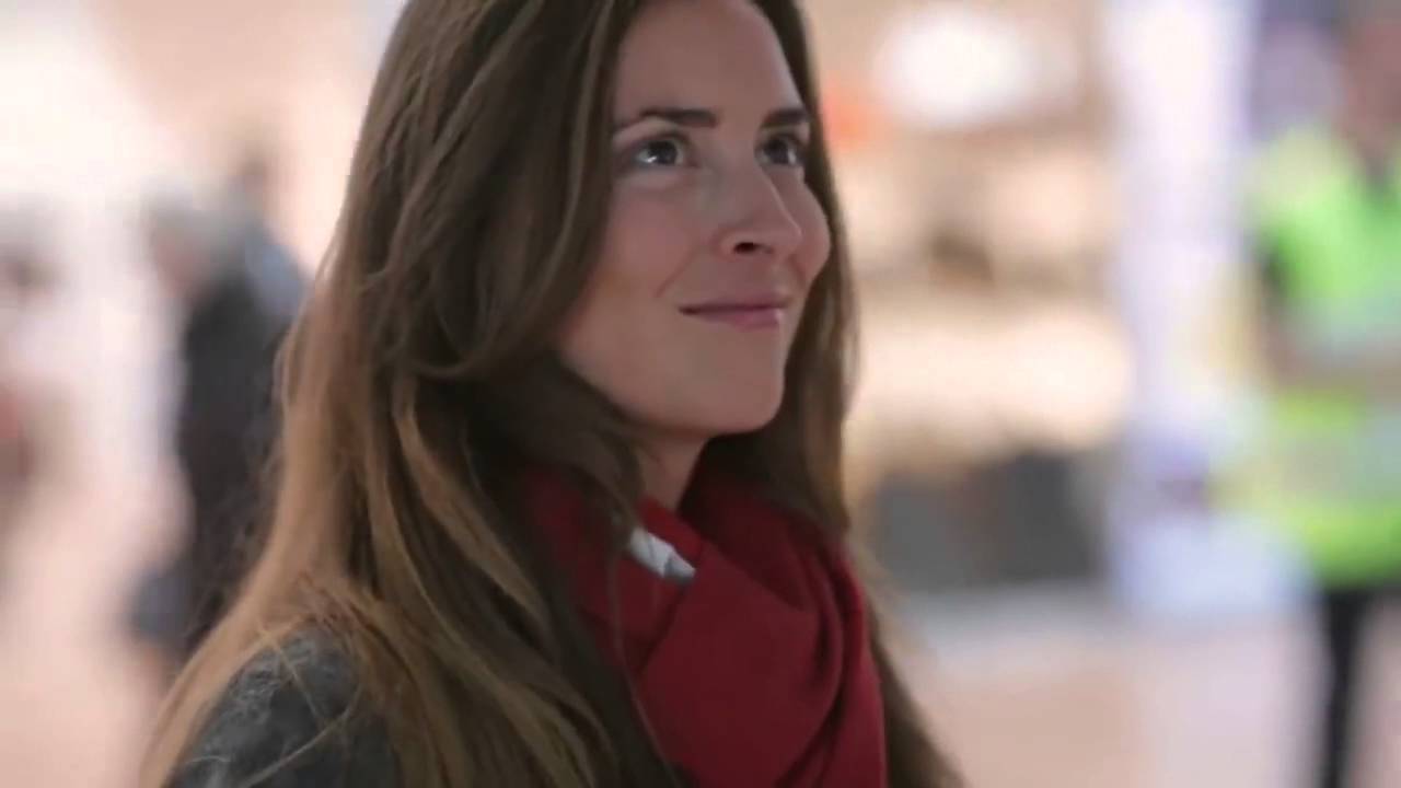 The social swipe - YouTube