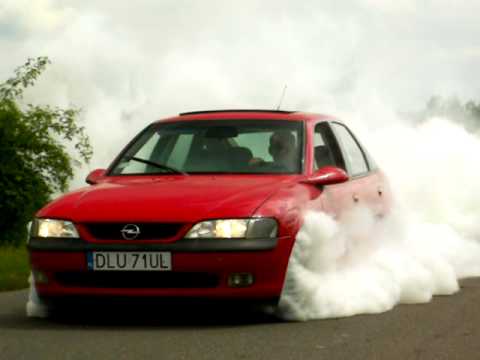 Opel Vectra B 2.5V6 175KM burnout
