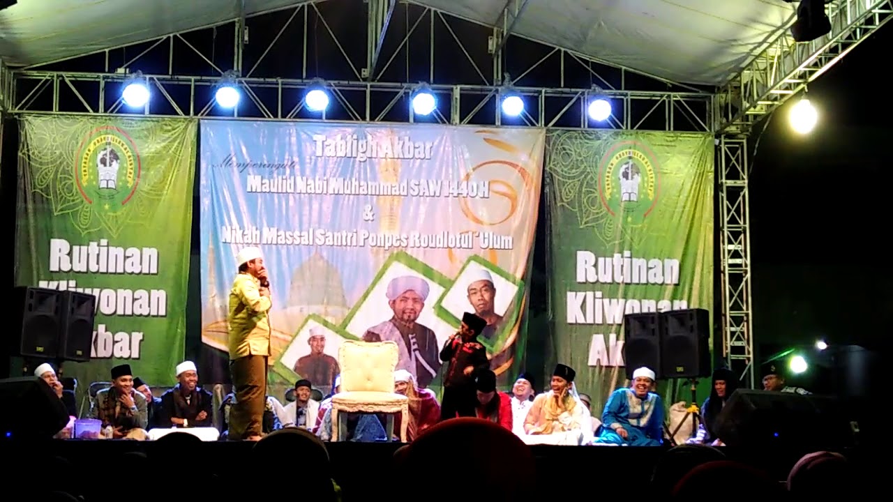 Ustad Solmet dan Daus Mini - YouTube