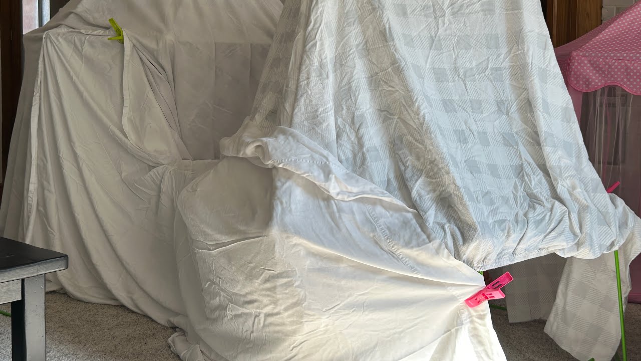 Me and Camac building a super cool fort - YouTube