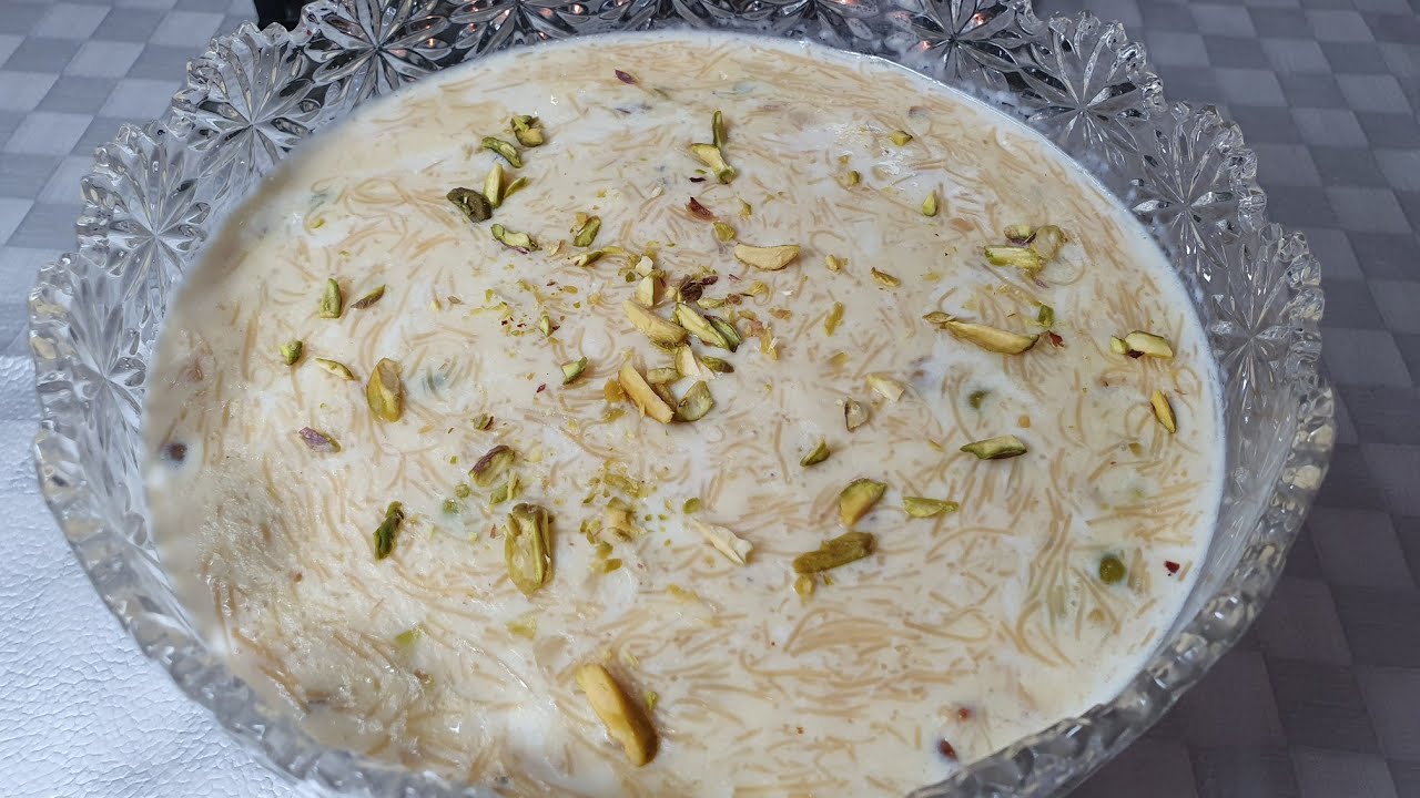 Sheer Khurma Eid Special Recipe || How to make Sheer Khurma ...
