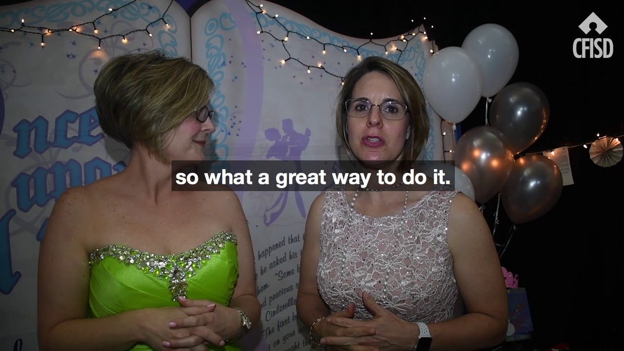 "Book Prom" at Keith Elementary - YouTube