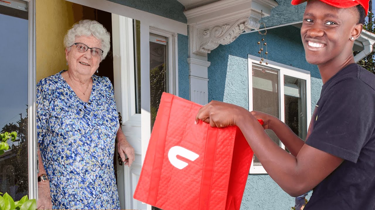 I Became A DoorDasher For A Week - YouTube