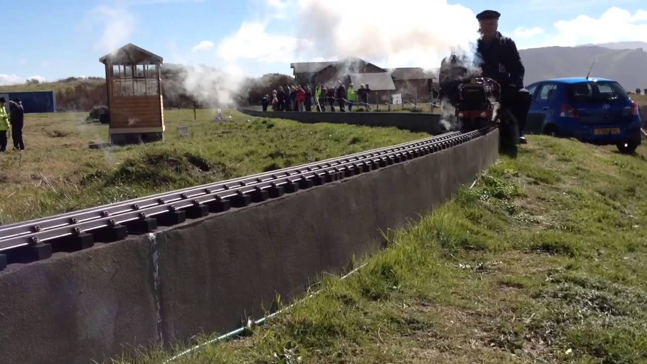 North Wales Model Engineering Society Easter 2015 - YouTube