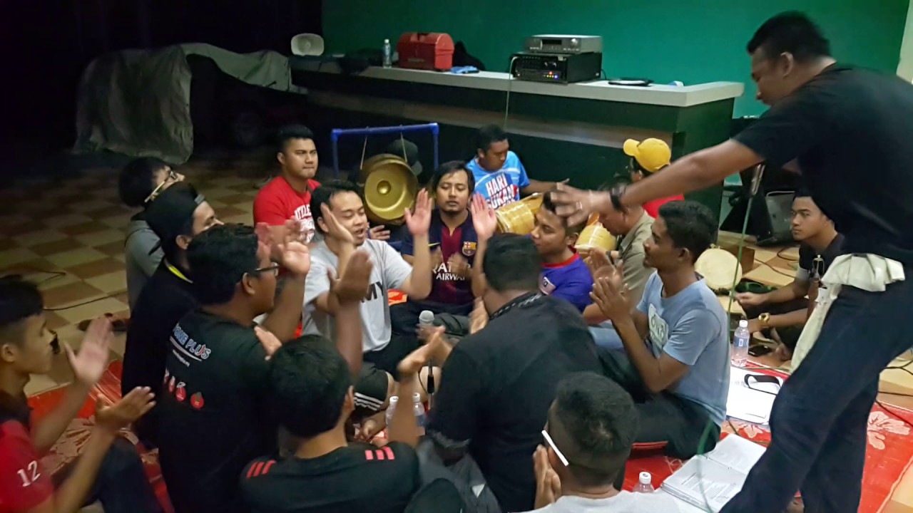 Bageh Titih halo - Kumpulan Dikir De KK (Abe lee kudalaut) - YouTube