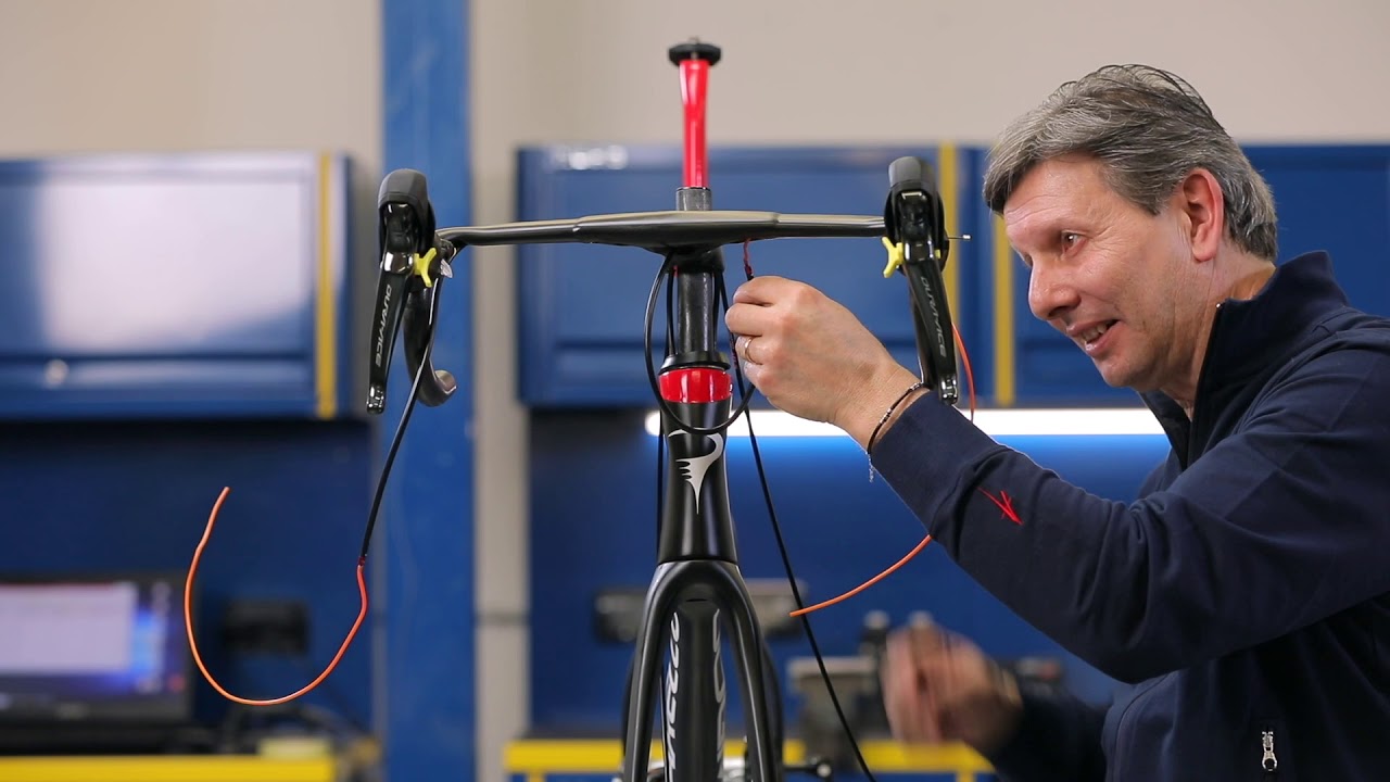 DOGMA F12 Assembly Disc Brakes - YouTube