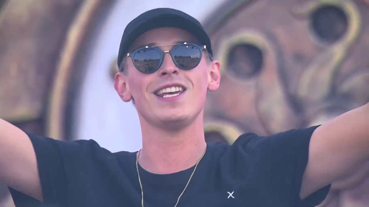 D.W.X Reignites (Da Tweekaz Mashup) [Coone at Tomorrowland 2018 W1 ...