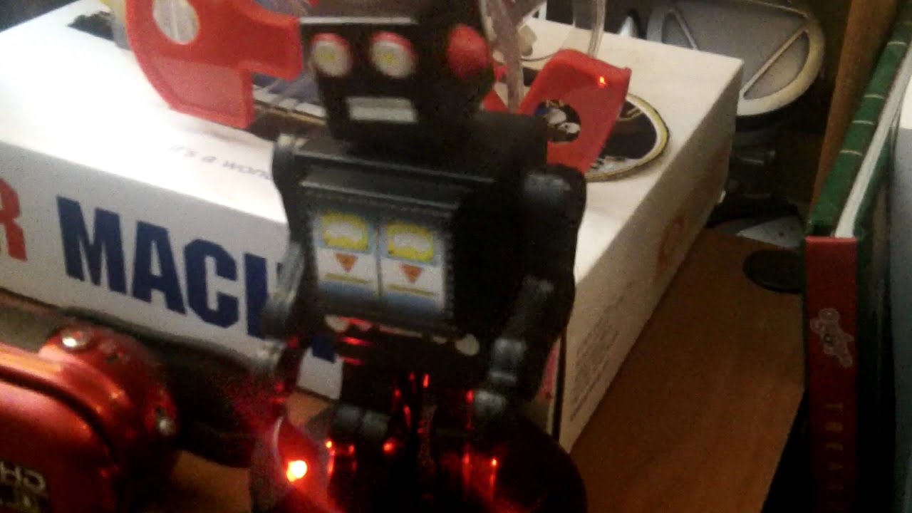 USB Dancing Robot - YouTube