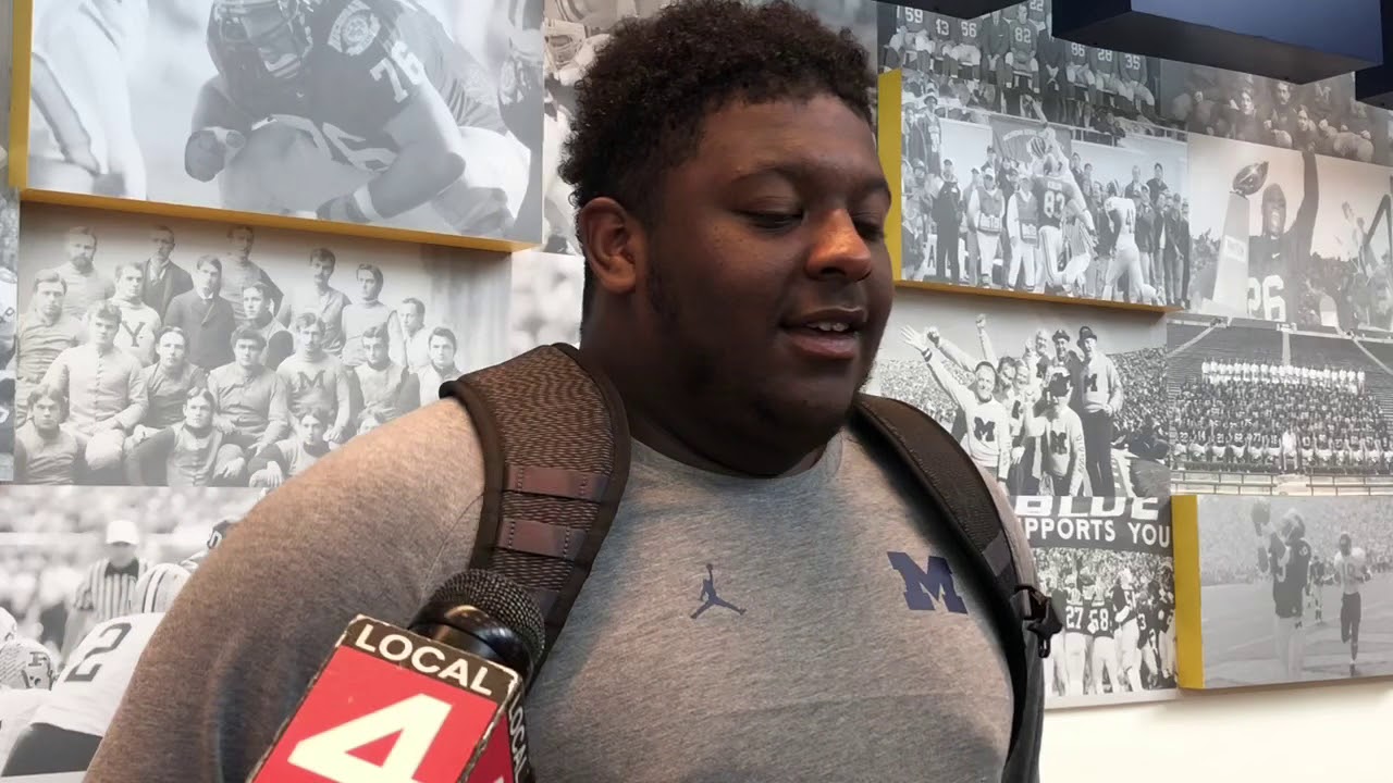 Michigan C Cesar Ruiz talks fall camp - YouTube