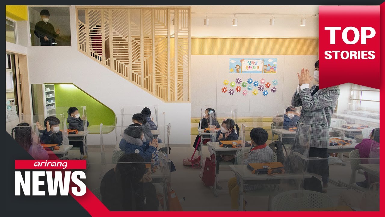Schools in S. Korea open to hold in-person classes for younger ...