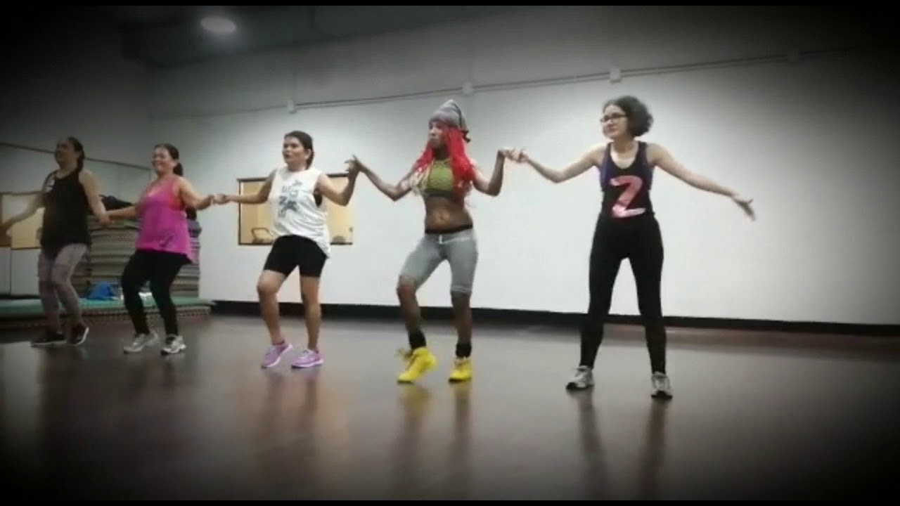 ZUMBA CON JANE - YouTube