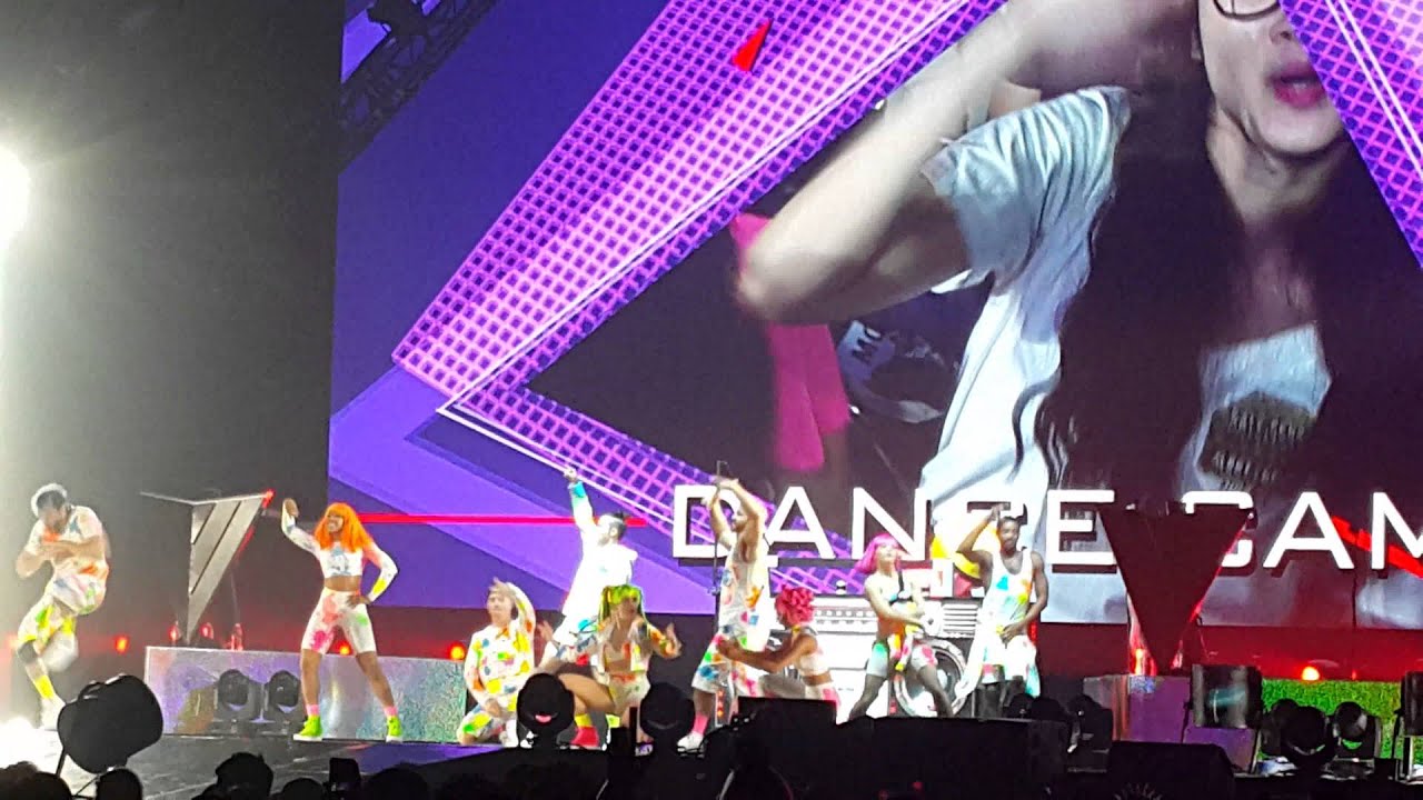 KATY PERRY - Dance Cam moment - YouTube