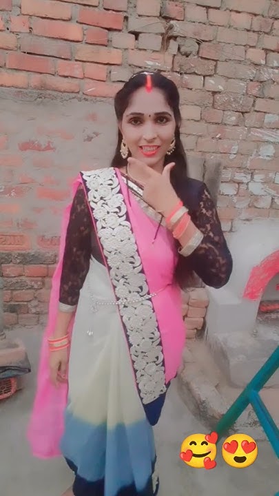 Dekha Tani Meethi Meethi Mushki Tu Mara Tara Youtube
