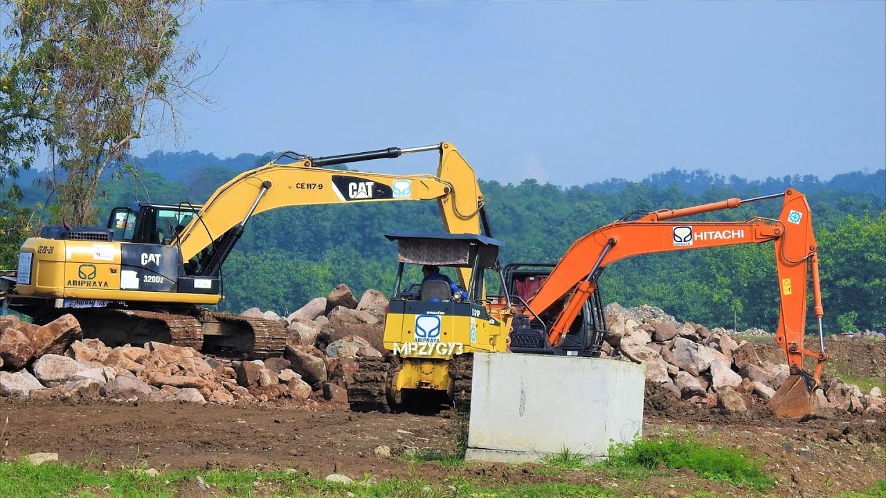 Dozer Trucks Excavator Working On The Dam Construction Bendungan ...