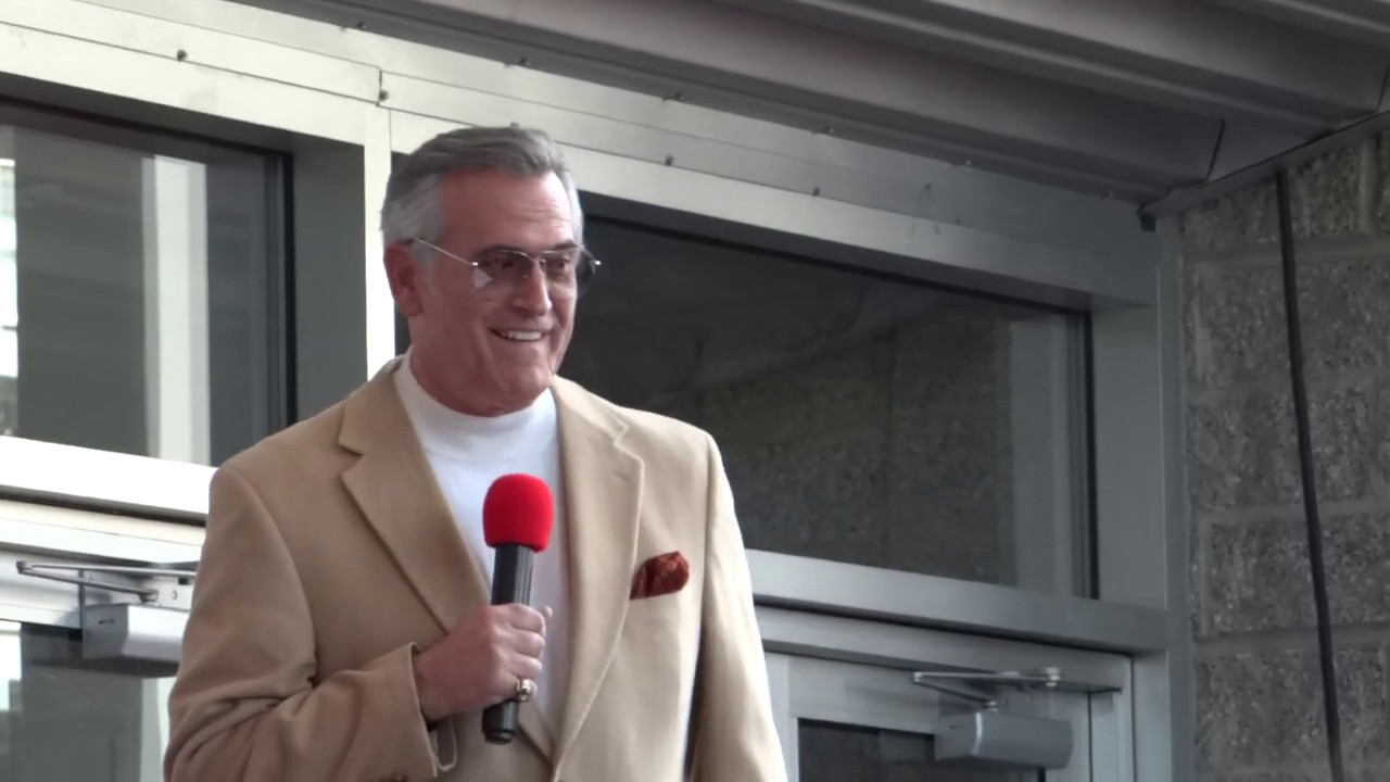 Groovy Bruce Campbell Panel | Rock and Shock 2019 5 of 5 | PopHorror ...