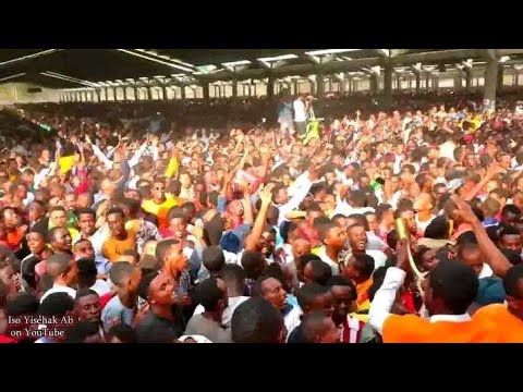 Gospel singer Takele Tesema Apostolic church video - YouTube