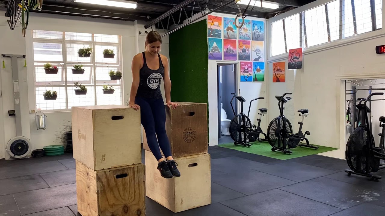 The Gym - High Box Support Hold - YouTube