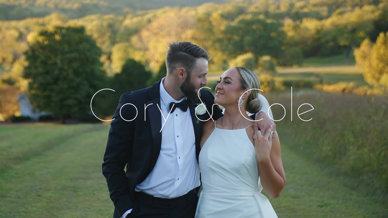 Absolute power couple ties the knot at beautiful Mint Springs Farm ...