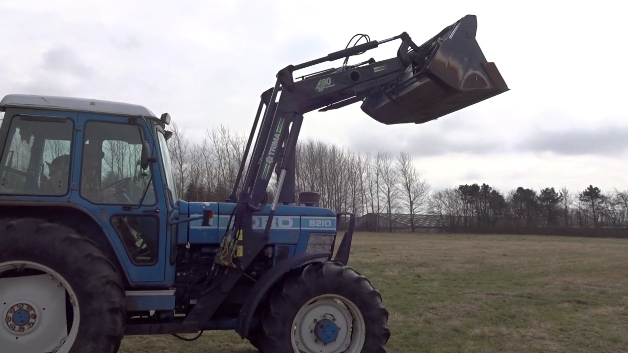 Ford 8210 med Frontlæsser / Ford 8210 with Front Loader www.retrade.eu ...