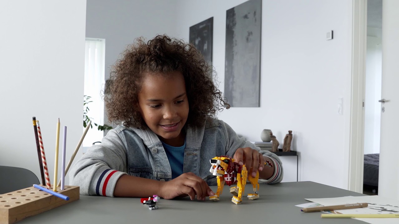 LEGO Creator 31112 Divlji Lav - YouTube