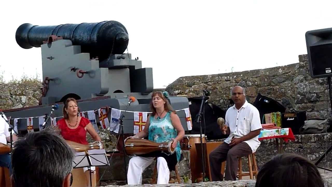 Cuban Drumming ensemble Bata Y Rumba Play Castle Cornet in Guernsey ...