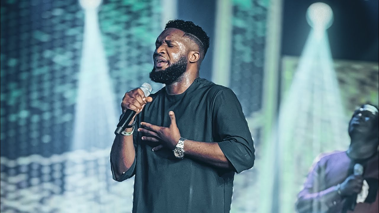 EBUKA SONGS POWERFUL MINISTRATION AT NO LIMITS WITH MR M & REVELATION ...