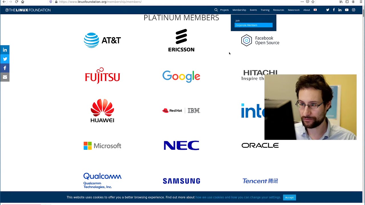 LOL Linus Torvalds "love to have" Apple M1 ARM laptop :-/ ??? - YouTube