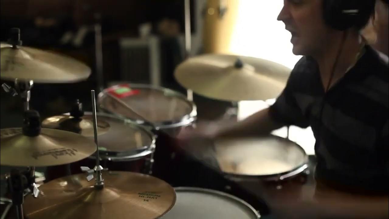 Drum cover - In the Stone - Earth Wind and Fire - YouTube